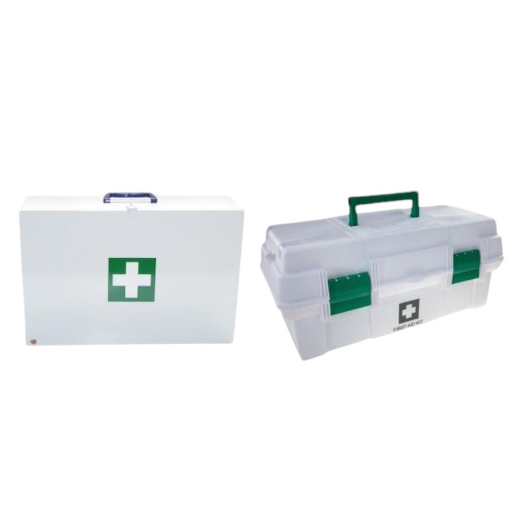 EVACUATION / FIRST AID: Regulation 7 First Aid Kit